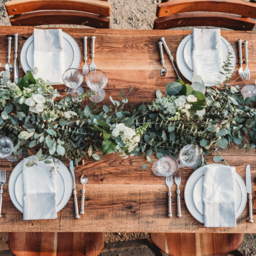 8 Innovative Ways to Showcase Garland on your Wedding - Kendall Farms
